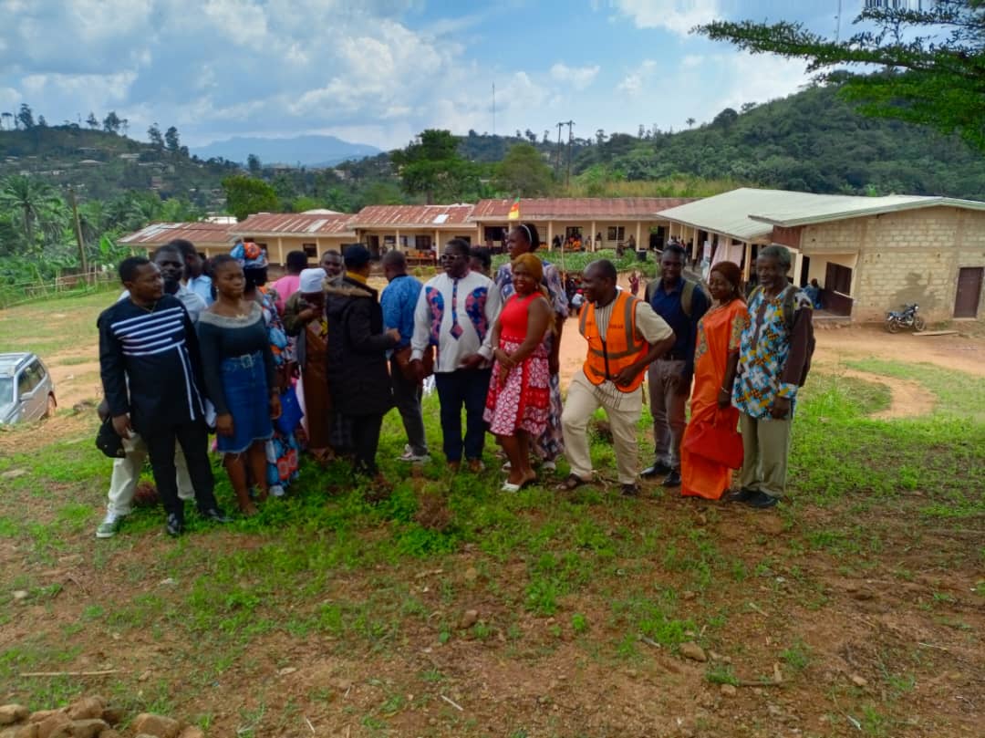 INVITEE PAR LA COMMISSION DIOCÉSAINE JUSTICE ET PAIX DE BAFANG , LA ...